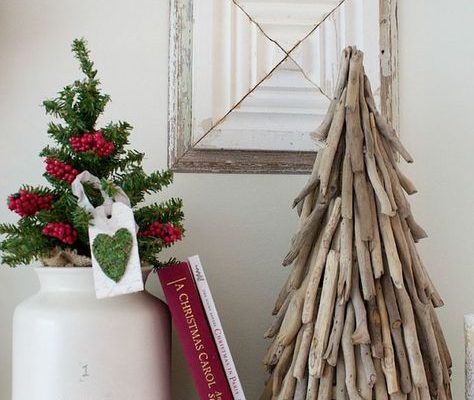 35 DIY Christmas Trees made from Recycled Materials - Greenmoxie™