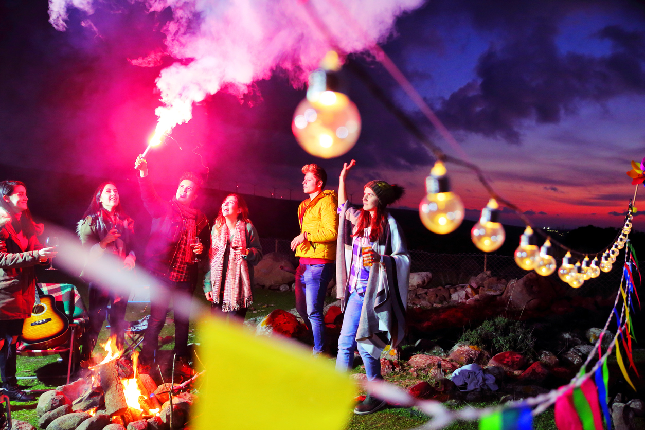 How to Throw the Perfect Party in the Woods - Greenmoxie™