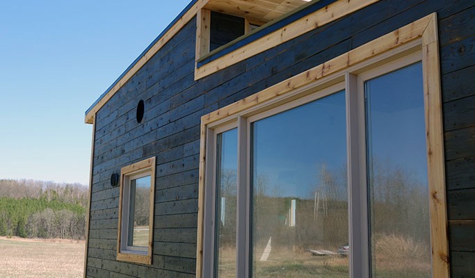 Tiny House Gets A Little More Glam - Greenmoxie™