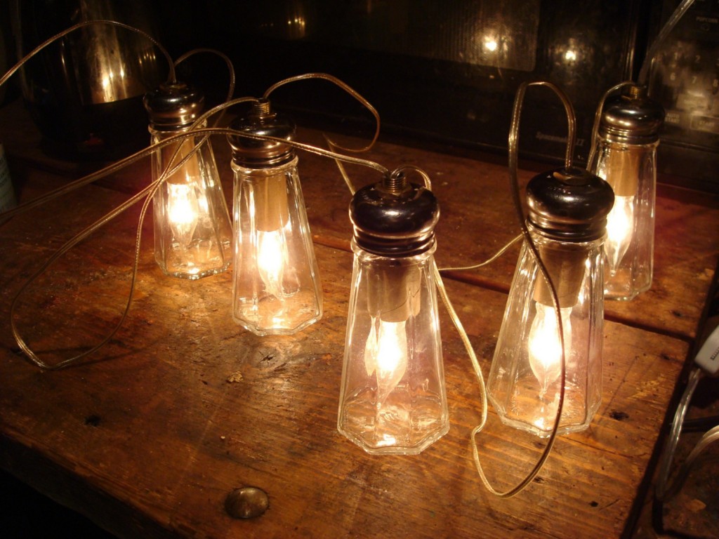 Upcycled Lamp Projects You can Make at Home