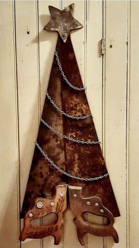 35 DIY Christmas Trees made from Recycled Materials - Greenmoxie™