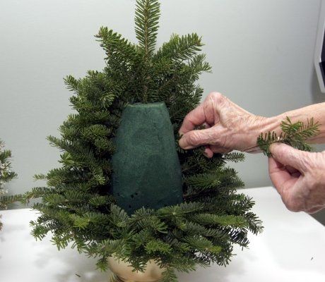 35 DIY Christmas Trees made from Recycled Materials - Greenmoxie™